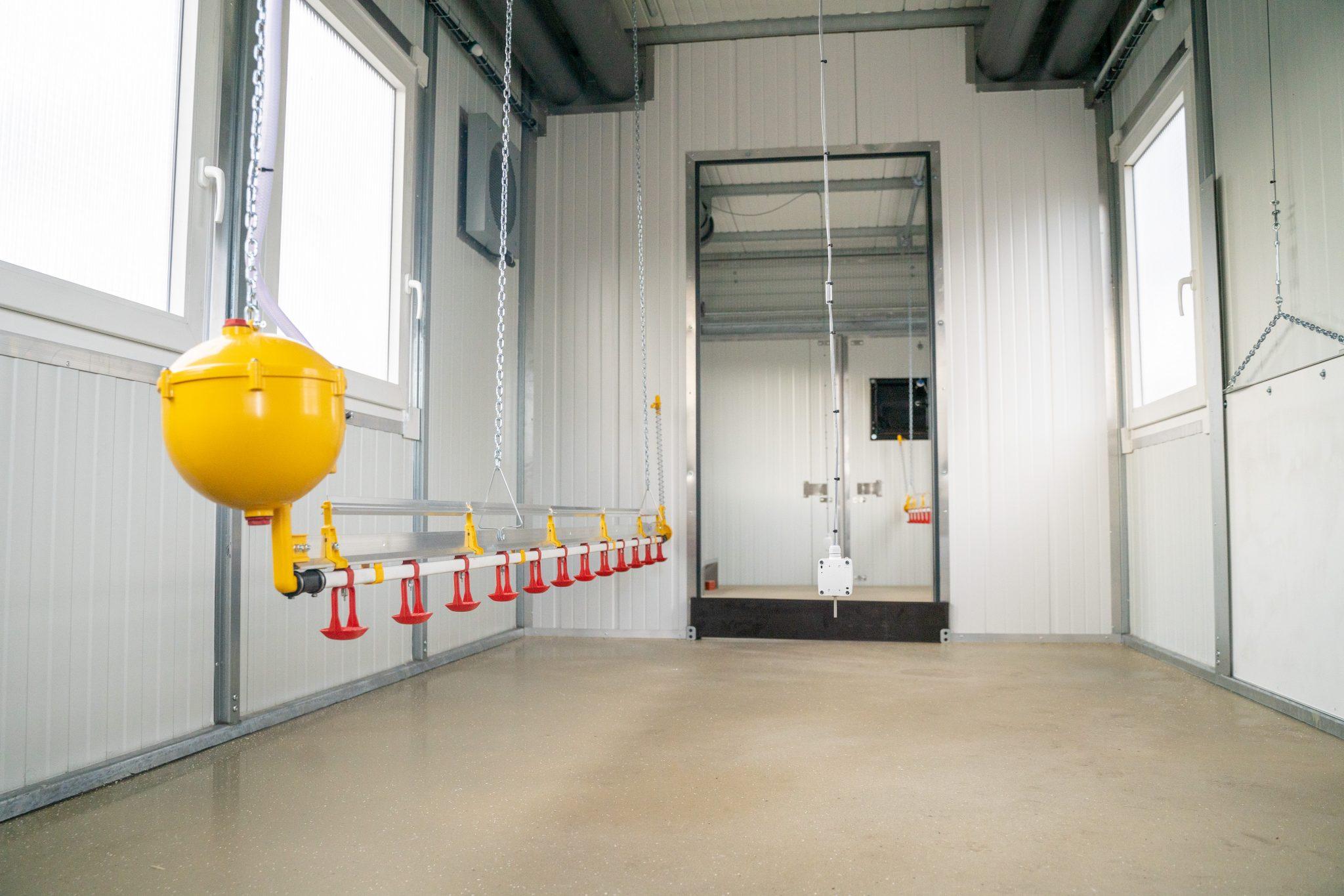 Mobile barn from farmermobil